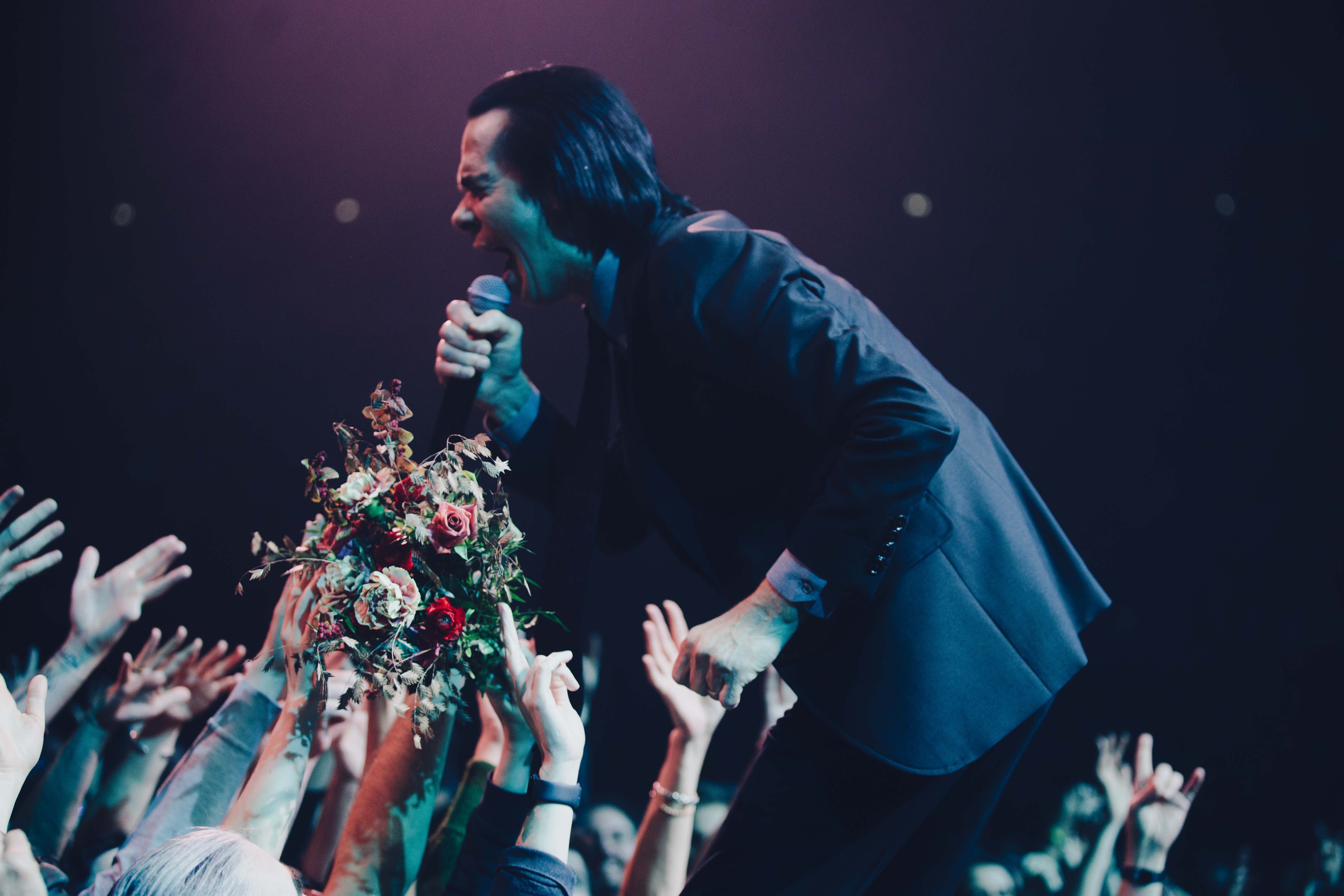 FILM PREMIERE - NICK CAVE & THE BAD SEEDS LIVE IN PARIS - Nick Cave